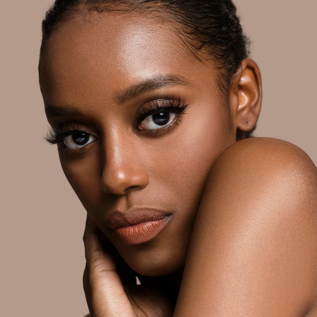 Brown Skin: The Ultimate Beauty Guide & Authority. Trends, Tips, & Best ...